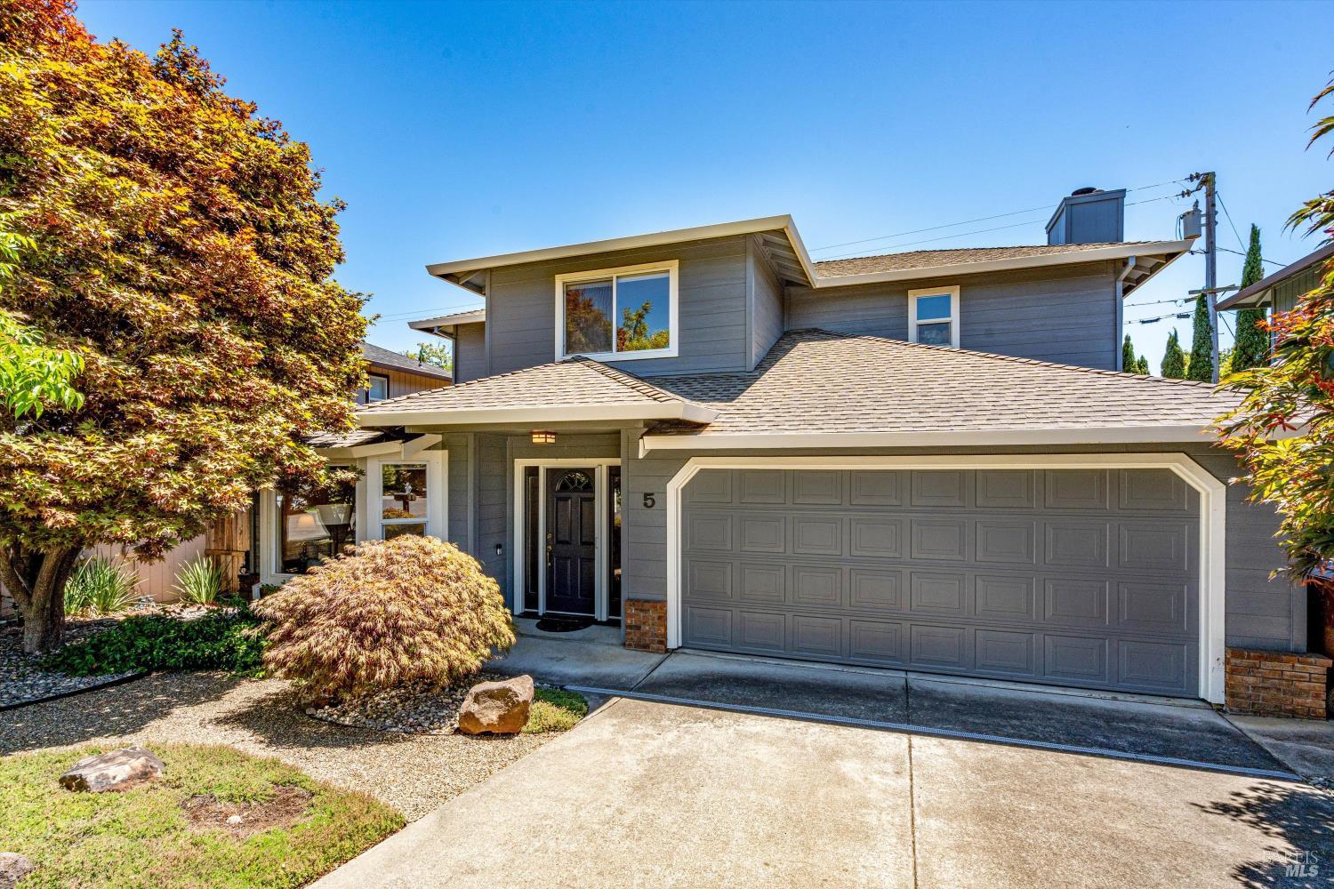 5 Capitola Ct, Napa, CA 94559 - MLS 325064037 - Coldwell Banker