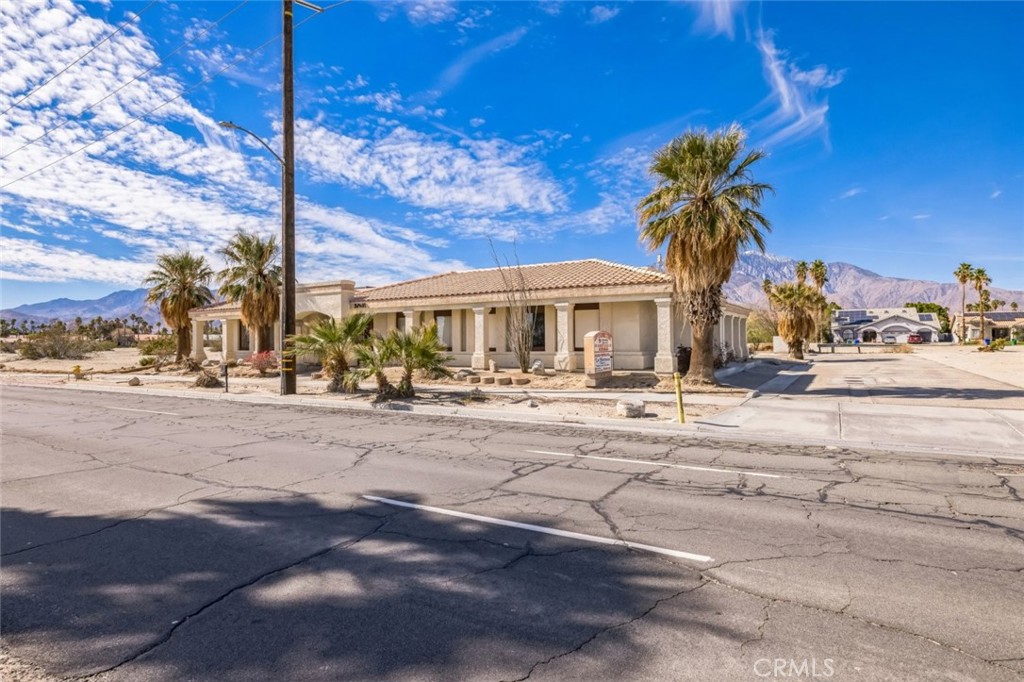 28401 Date Palm Dr, Cathedral City, CA 92234 - MLS GD25034179 ...