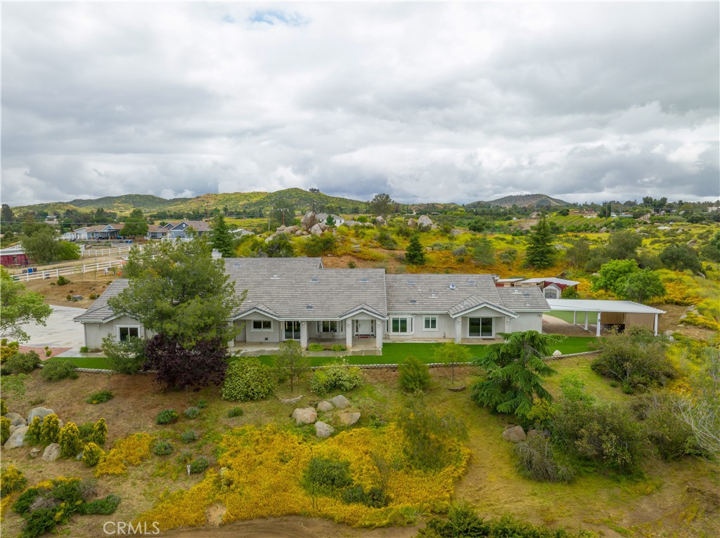17641 Santa Rosa Mine Rd, Perris, CA 92570 - MLS IV23077912 - Coldwell ...