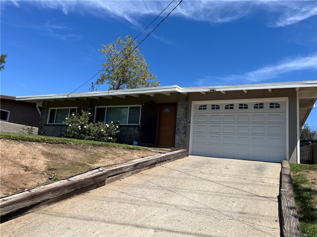 10035 Campbell Ave, Riverside, CA 92503 - MLS IG25087331 - Coldwell Banker