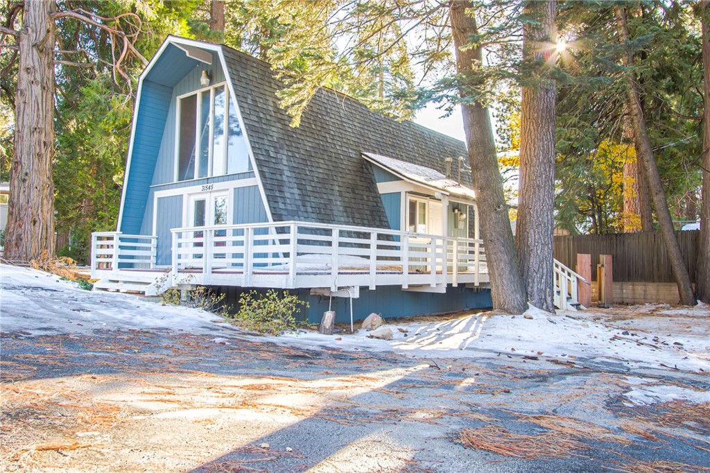 31545 Hilltop Dr, Running Springs, CA 92382 - MLS IV22243966 - Coldwell ...