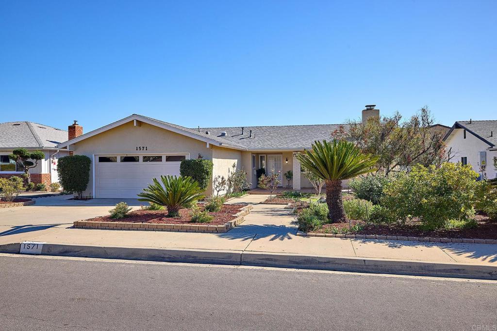 1571 David Dr, Escondido, CA 92026 - MLS NDP2501766 - Coldwell Banker