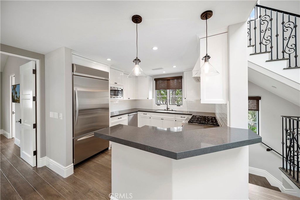 3510 3rd Ave, Corona del Mar, CA 92625 - MLS NP24050752 - Coldwell Banker