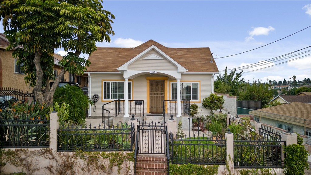 4055 Hubbard St, Los Angeles, CA 90023 - MLS OC22226804 - Coldwell Banker