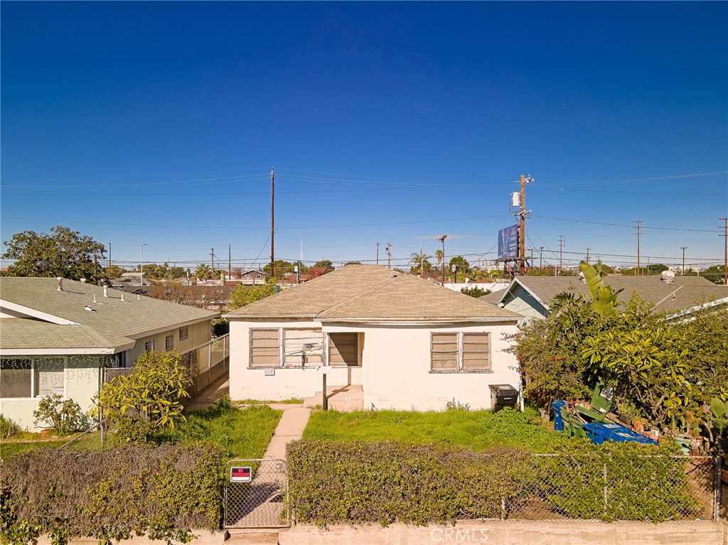 1411 E Mauretania St, Wilmington, CA 90744 - MLS OC23012207 - Coldwell ...