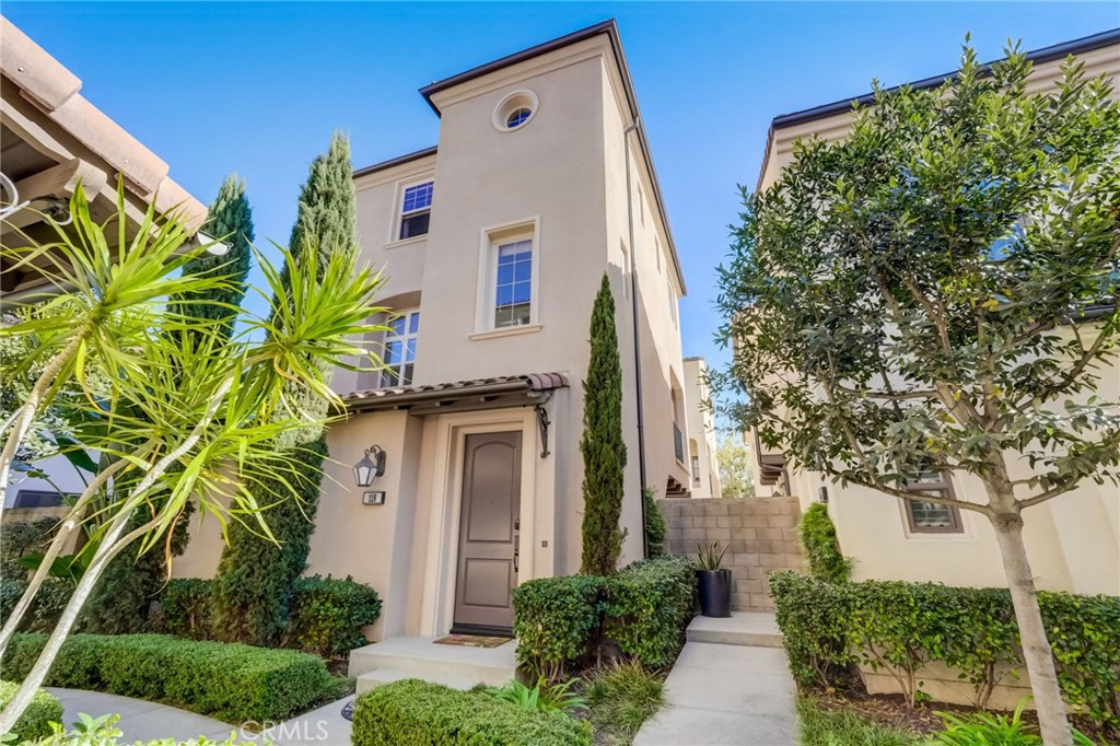 118 Painted Trellis, Irvine, CA 92620 - MLS OC24041841 - Coldwell Banker