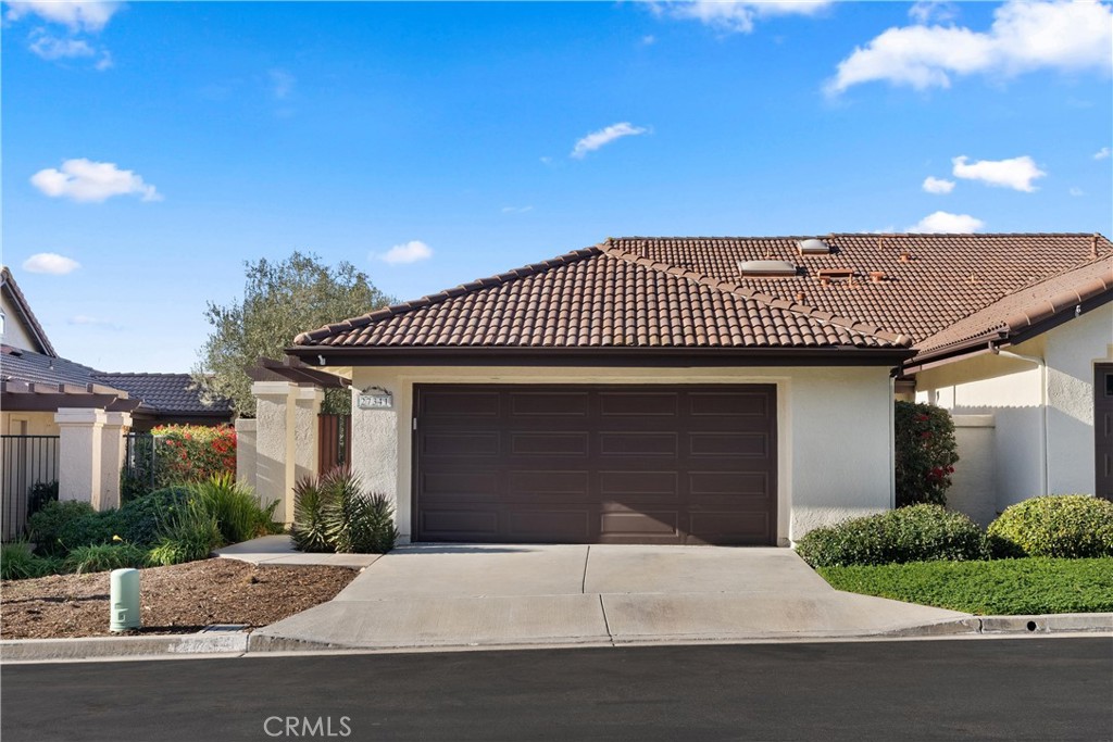 27341 Via Capri, San Juan Capistrano, CA 92675 - MLS OC25012331 ...