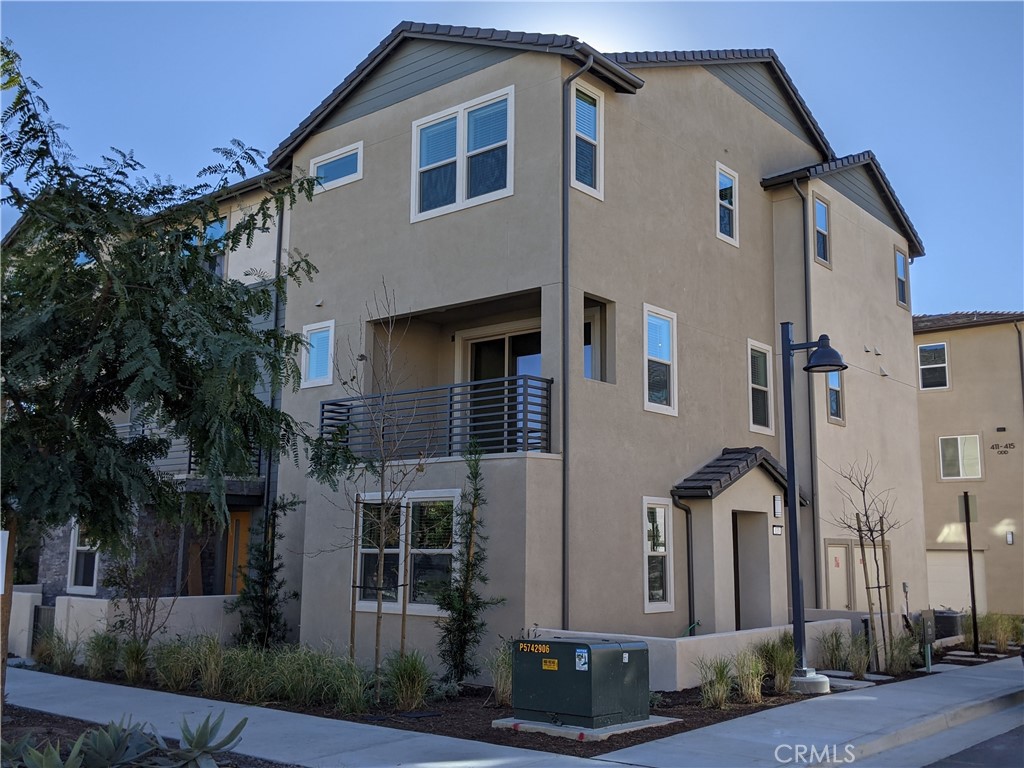 135 Pattern, Irvine, CA 92618 - MLS OC25114965 - Coldwell Banker