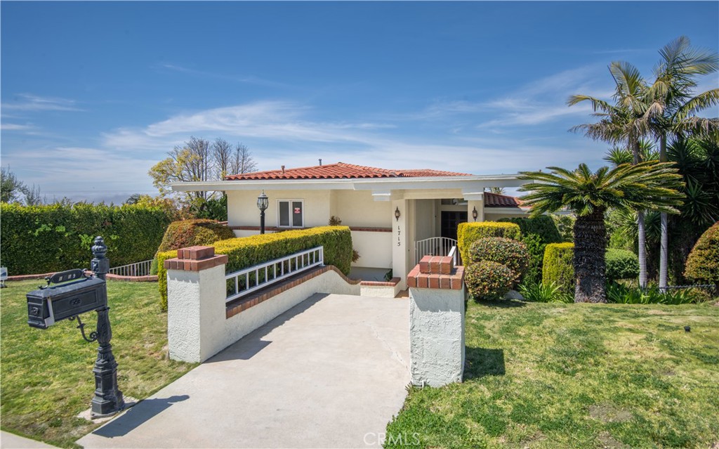 1715 Via Coronel, Palos Verdes Estates, CA 90274 - MLS PV24078603 ...