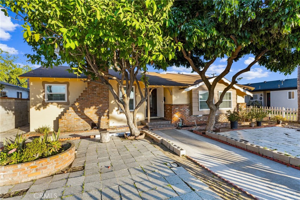 11692 Magnolia St, Garden Grove, CA 92841 - MLS PW23004560 - Coldwell ...