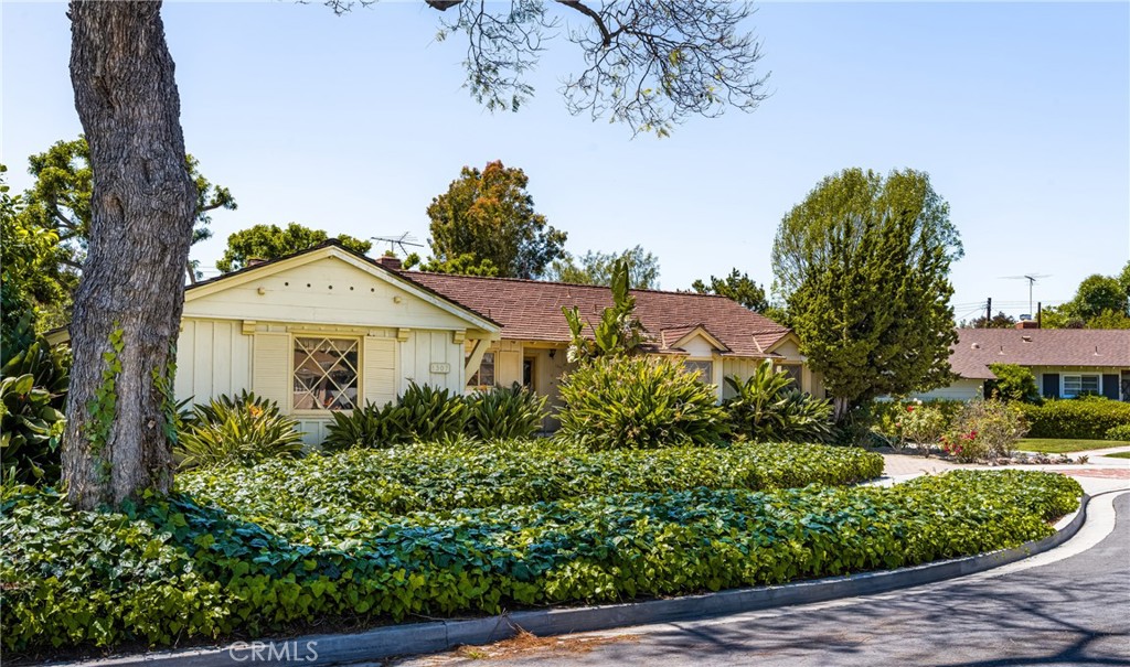 1307 S Fann St, Anaheim, CA 92804 - MLS PW24090677 - Coldwell Banker