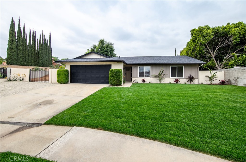 8396 Holly St, Rancho Cucamonga, CA 91701 - MLS SB23092300 - Coldwell ...
