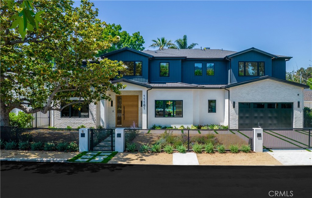 11161 Valley Spring Ln, Studio City, CA 91602 - MLS SR24003831 ...