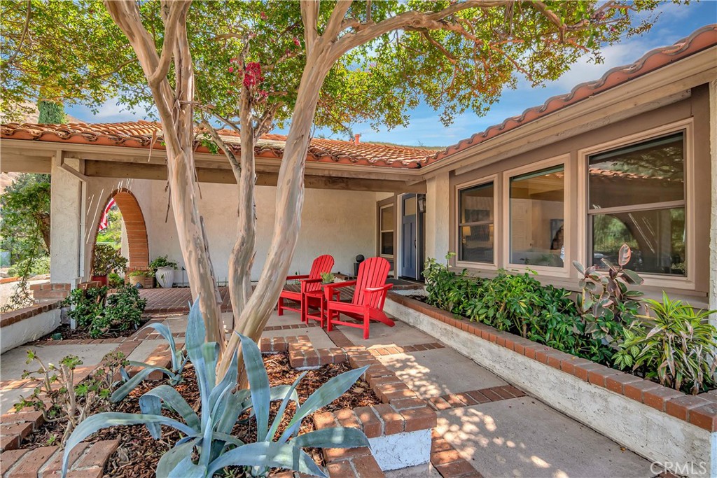 28604 Eagleton St, Agoura Hills, CA 91301 - MLS SR24066123 - Coldwell ...