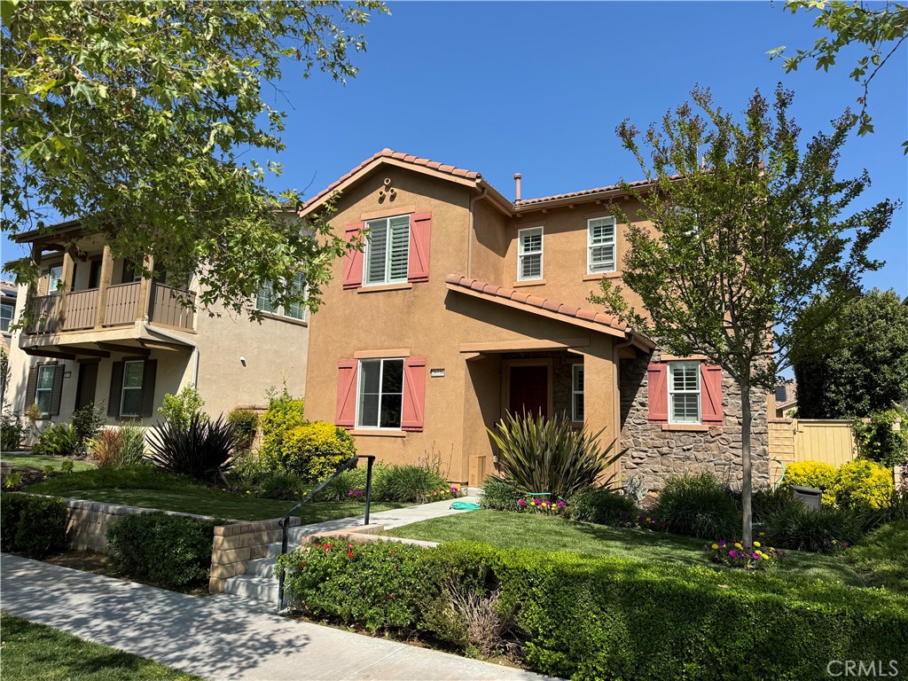 28534 Vista Del Rio Dr, Valencia, CA 91354 - MLS SR25004087 - Coldwell ...
