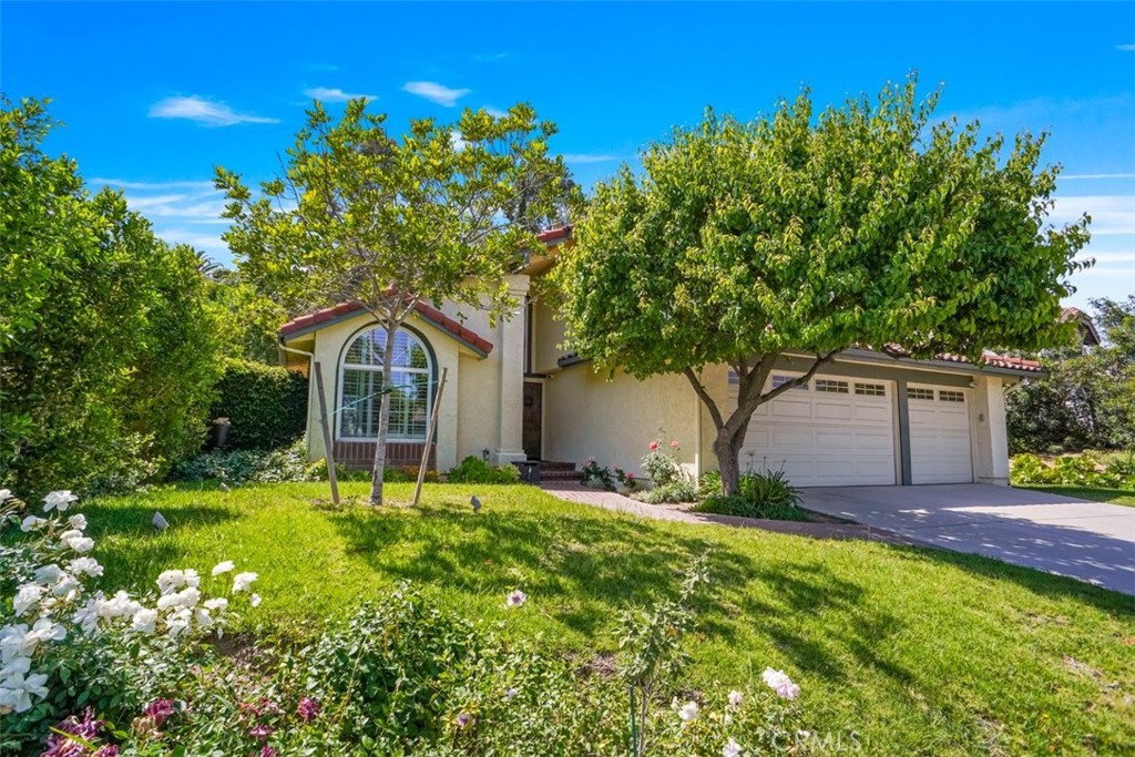 17463 Doric St, Granada Hills, CA 91344 - MLS SR25111243 - Coldwell Banker