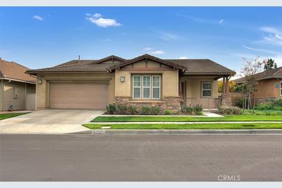 21552 Magnolia St, Walnut, CA 91789 - MLS TR23230182 - Coldwell Banker