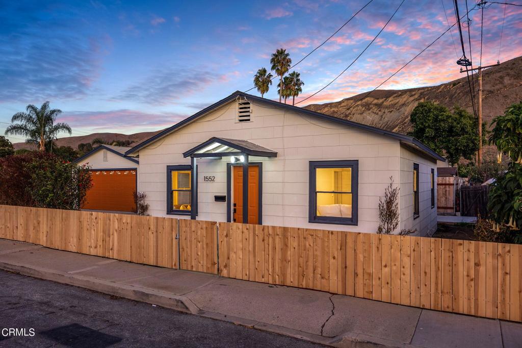 1552 Cameron St, Ventura, CA 93001 - MLS V1-15761 - Coldwell Banker