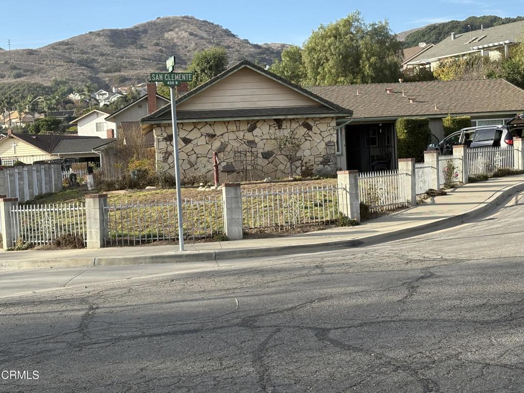 400 San Clemente St, Santa Paula, CA 93060 - MLS V1-27250 - Coldwell Banker