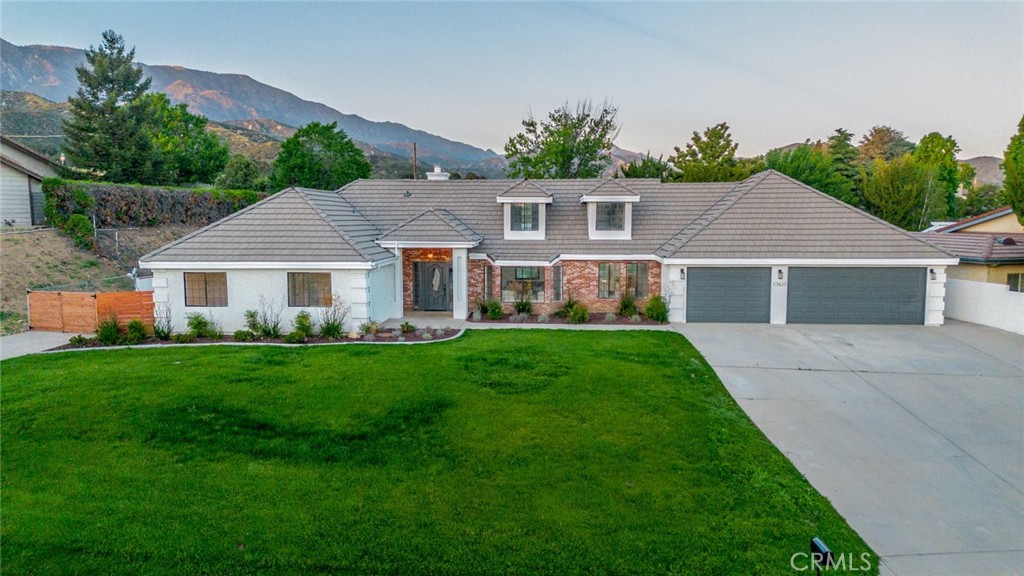 13627 Scenic Crest Dr, Yucaipa, CA 92399 - MLS WS25114683 - Coldwell Banker