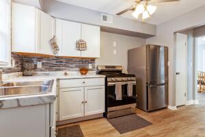 4860 N 67th St, Milwaukee, WI 53218 - MLS 1824311 - Coldwell Banker