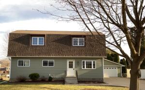 715 Juniper St, La Crescent, MN 55947 - MLS 1870593 - Coldwell Banker