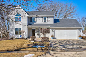 2610 Wensley Ct, Waukesha, WI 53188 - MLS 1907915 - Coldwell Banker