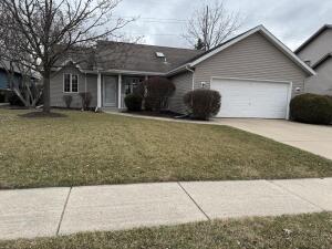 8349 57th Ave, Kenosha, WI 53142 - MLS 1910425 - Coldwell Banker