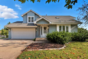 7001 63rd Ave, Kenosha, WI 53142 - MLS 1936133 - Coldwell Banker