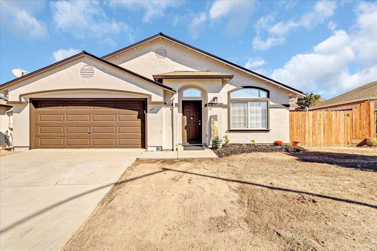 715 Skinner St, Soledad, CA 93960 - MLS ML82022505 - Coldwell Banker