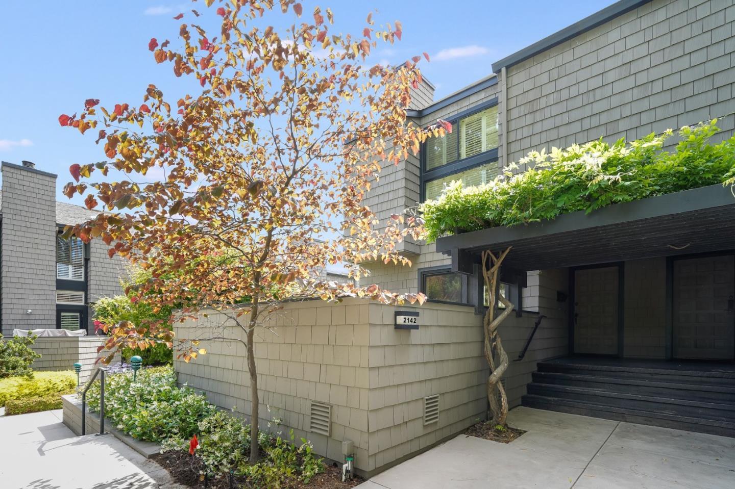 2142 Sand Hill Rd, Menlo Park, CA 94025 - MLS ML81914580 - Coldwell Banker