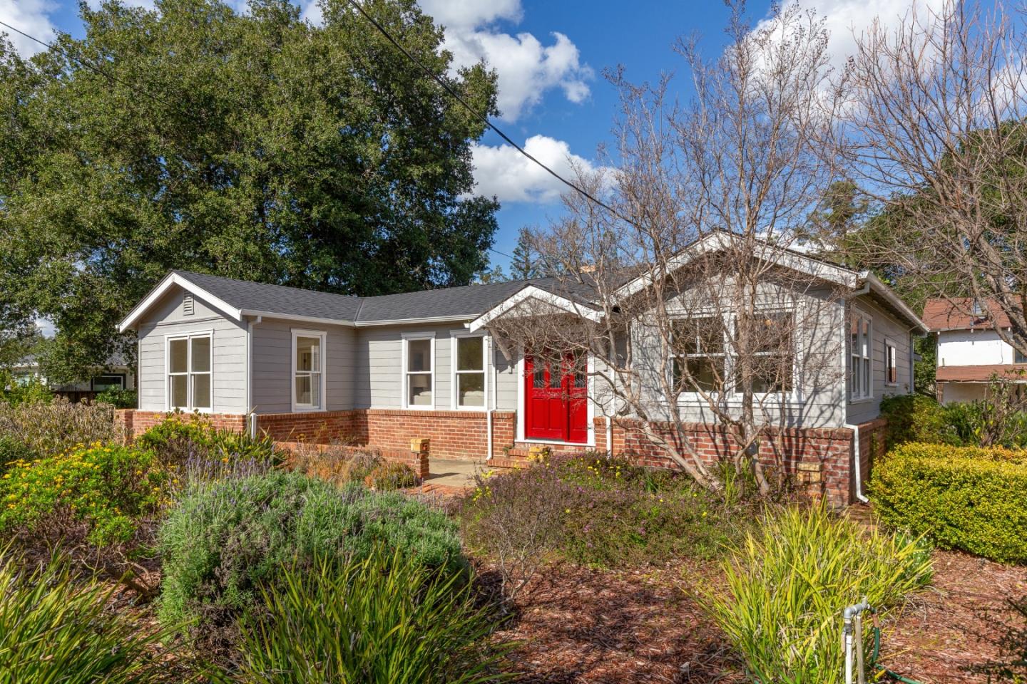 17551 Blanchard Dr, Monte Sereno, CA 95030 - MLS ML81955417 - Coldwell ...