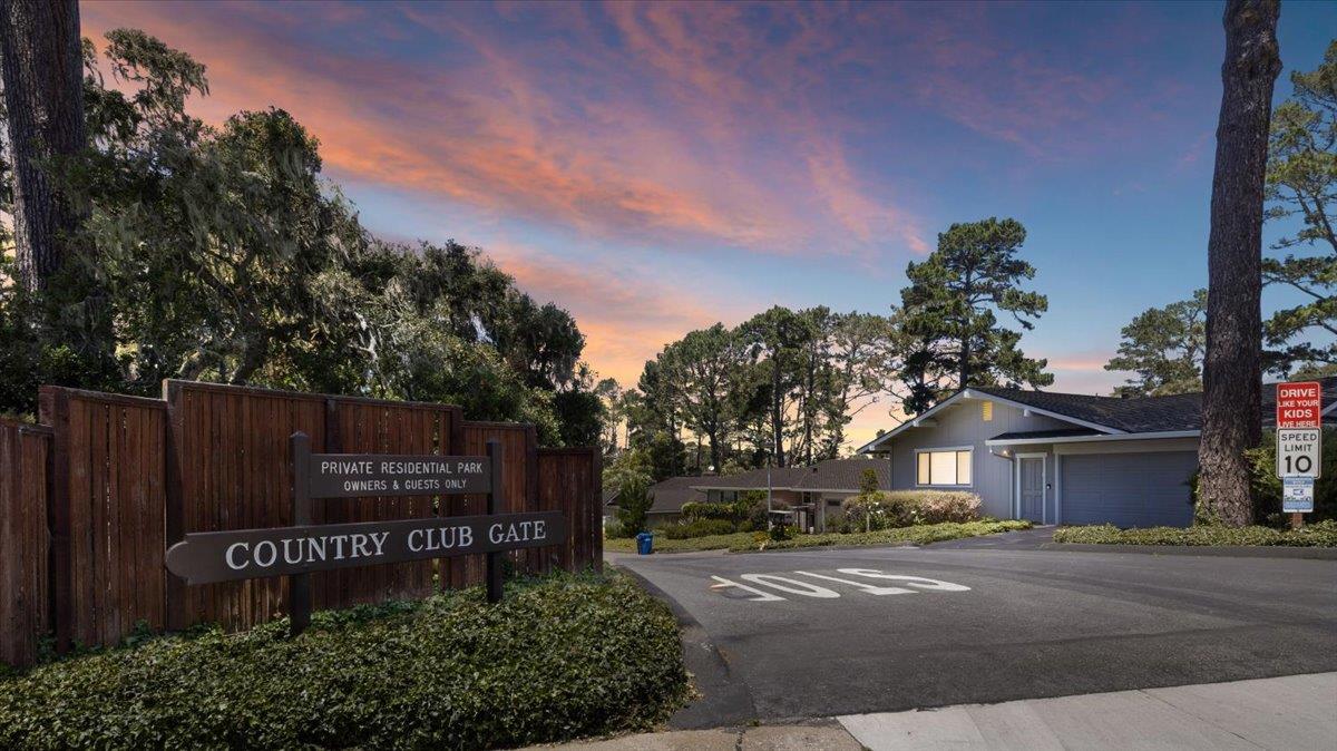 76 Country Club Gate, Pacific Grove, CA 93950 - MLS ML81968776 ...