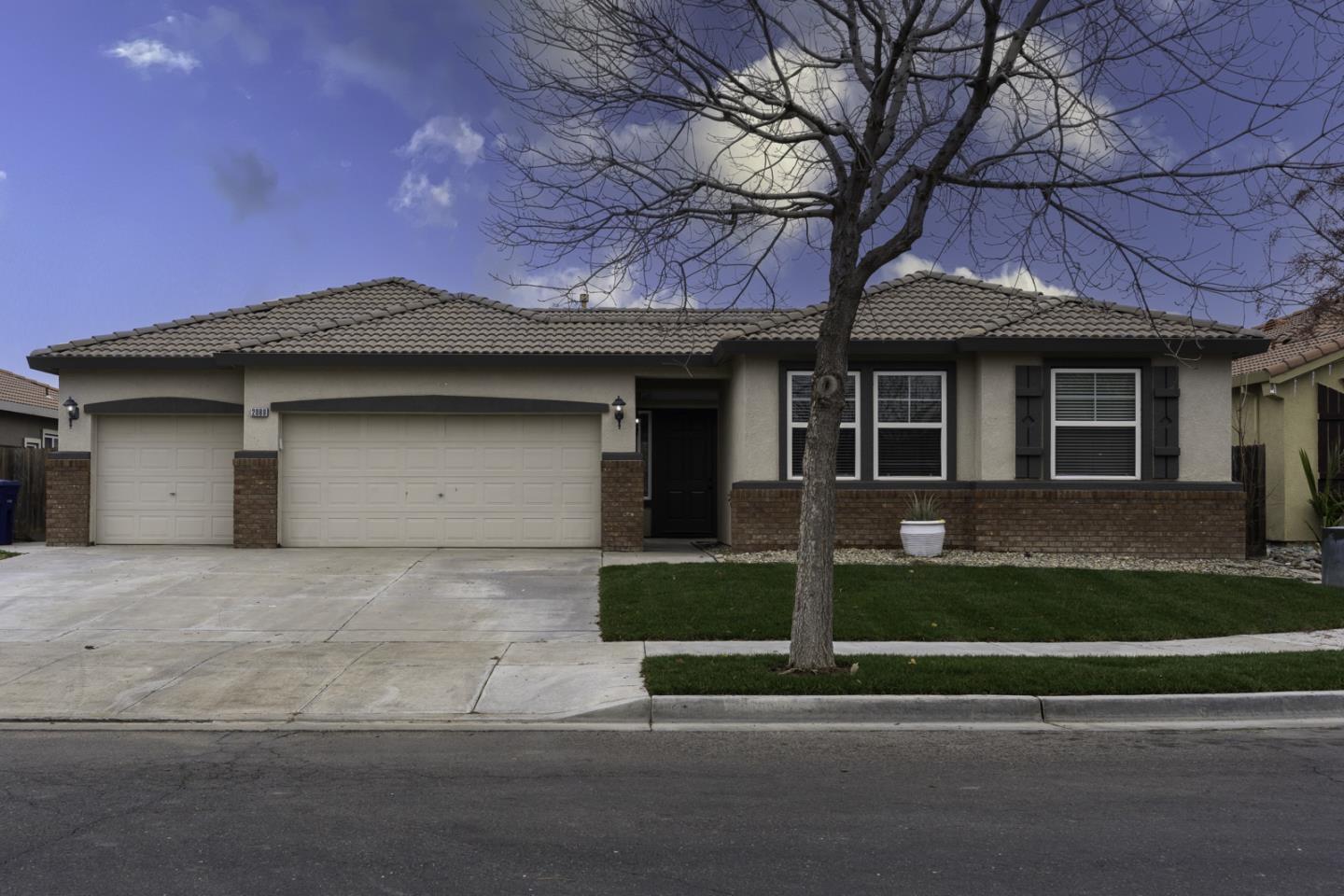 2088 Maximillian Ct, Los Banos, CA 93635 - MLS ML81988993 - Coldwell Banker