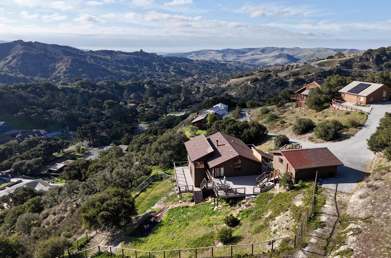 15490 Weather Rock Way, Salinas, CA 93908 - MLS ML81993887 - Coldwell ...