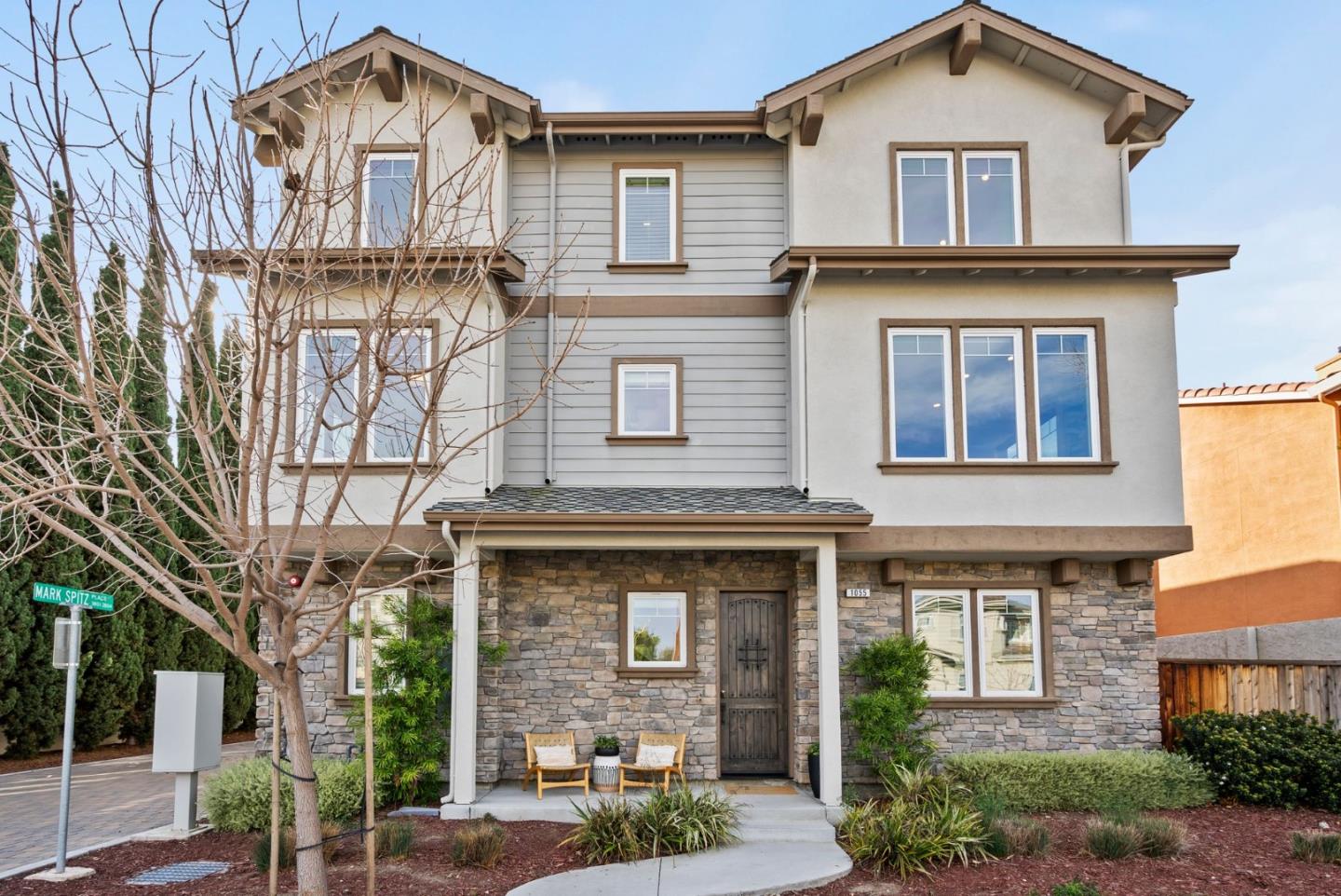 1055 Helen Ave, Santa Clara, CA 95051 - MLS ML81995886 - Coldwell Banker