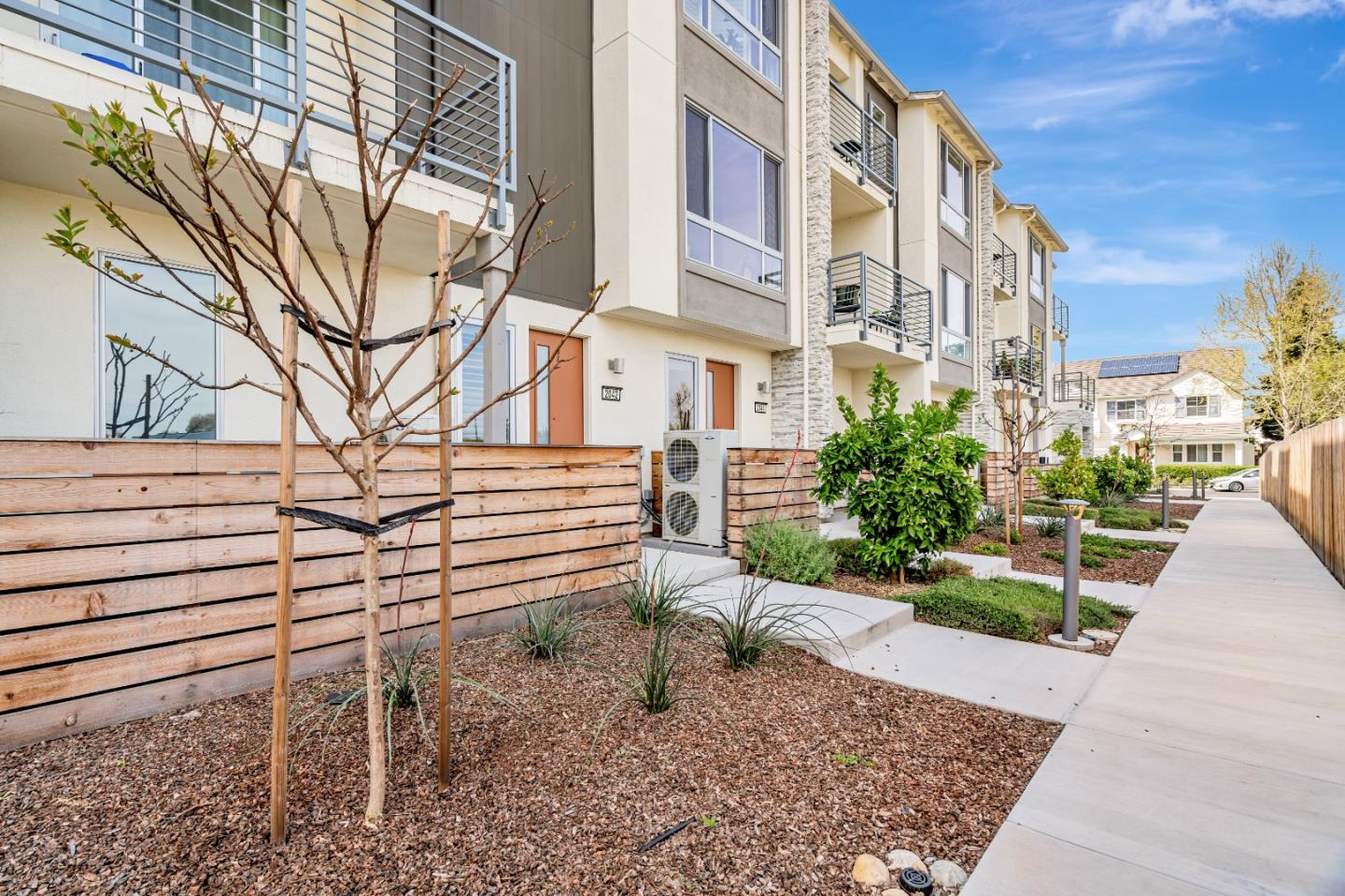 2044 Worthington Cir, Santa Clara, CA 95050 - MLS ML81999121 - Coldwell ...