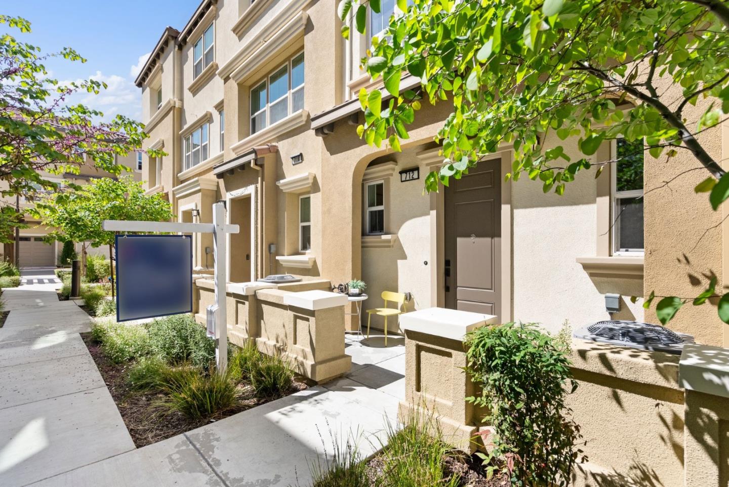 712 Amalfi Loop, Milpitas, CA 95035 - MLS ML82003536 - Coldwell Banker