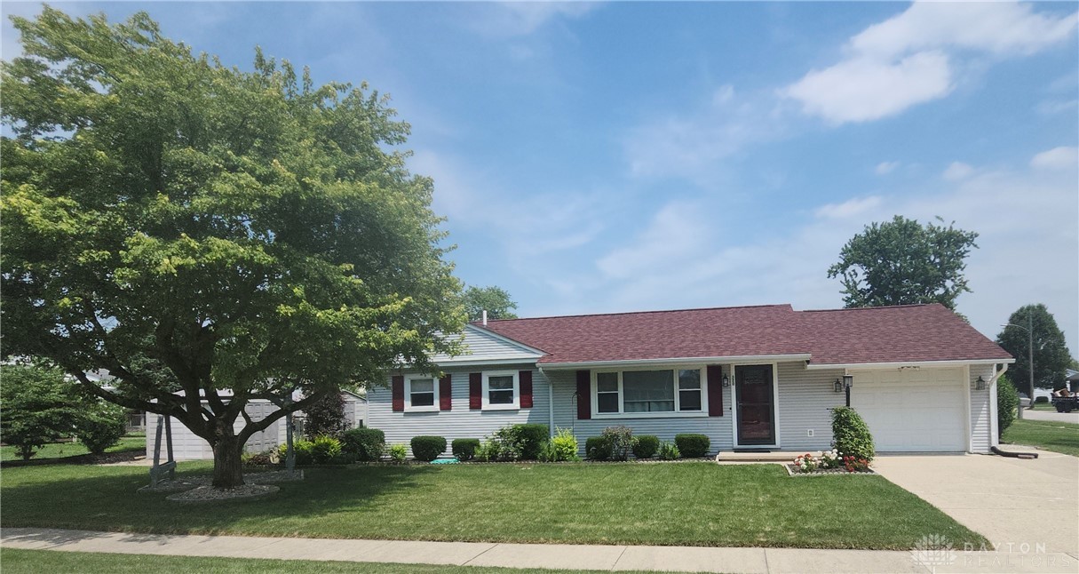 320 Stewart Dr, Sidney, OH 45365 - MLS 939651 - Coldwell Banker