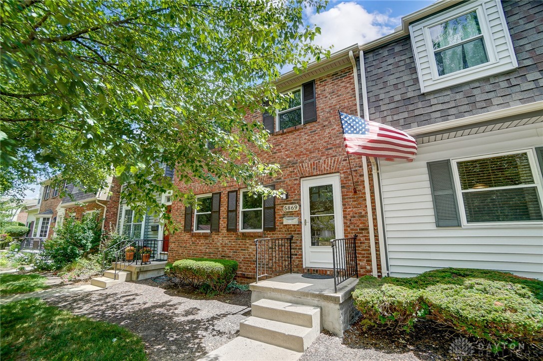 5869 Overbrooke Rd, Centerville, OH 45440 - MLS 914213 - Coldwell Banker