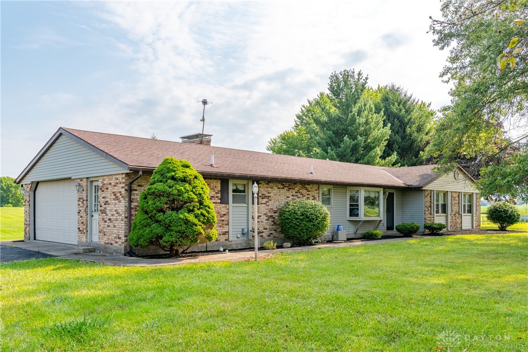 1392 Smith Rd, OH 45385 - MLS 916200 - Coldwell Banker