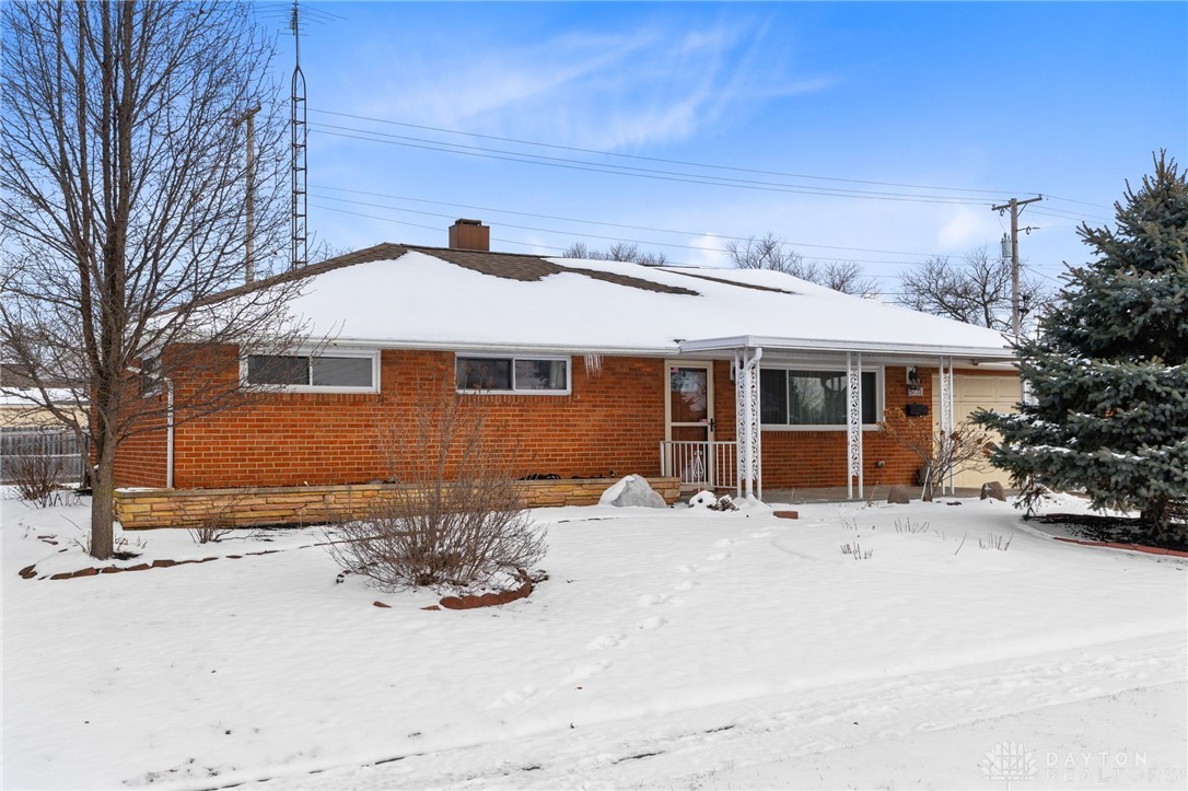 5231 Seaman Dr, Dayton, OH 45424 - MLS 928218 - Coldwell Banker