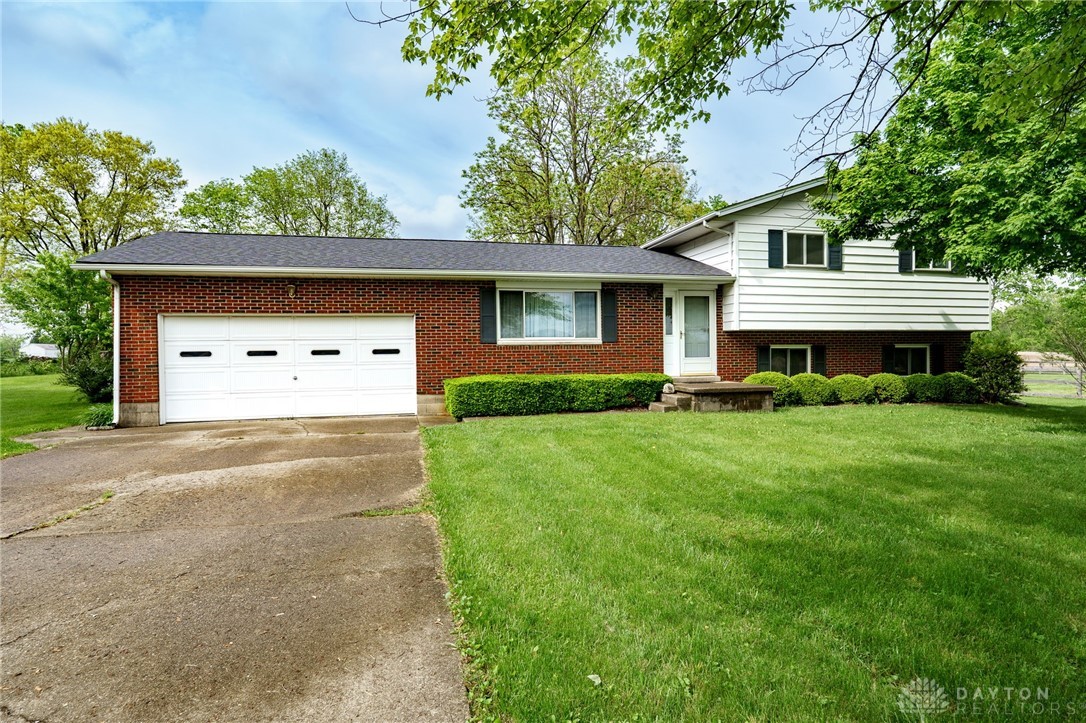 11237 Hemple Rd, Farmersville, OH 45325 - MLS 934087 - Coldwell Banker