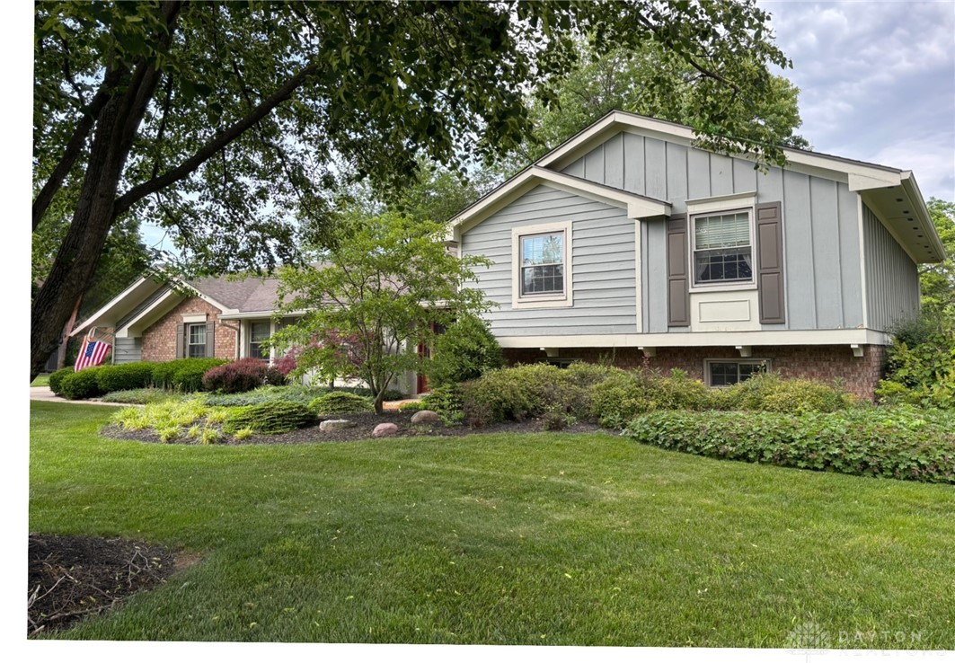 7182 Tamarind Trail, Dayton, OH 45459 - MLS 935328 - Coldwell Banker