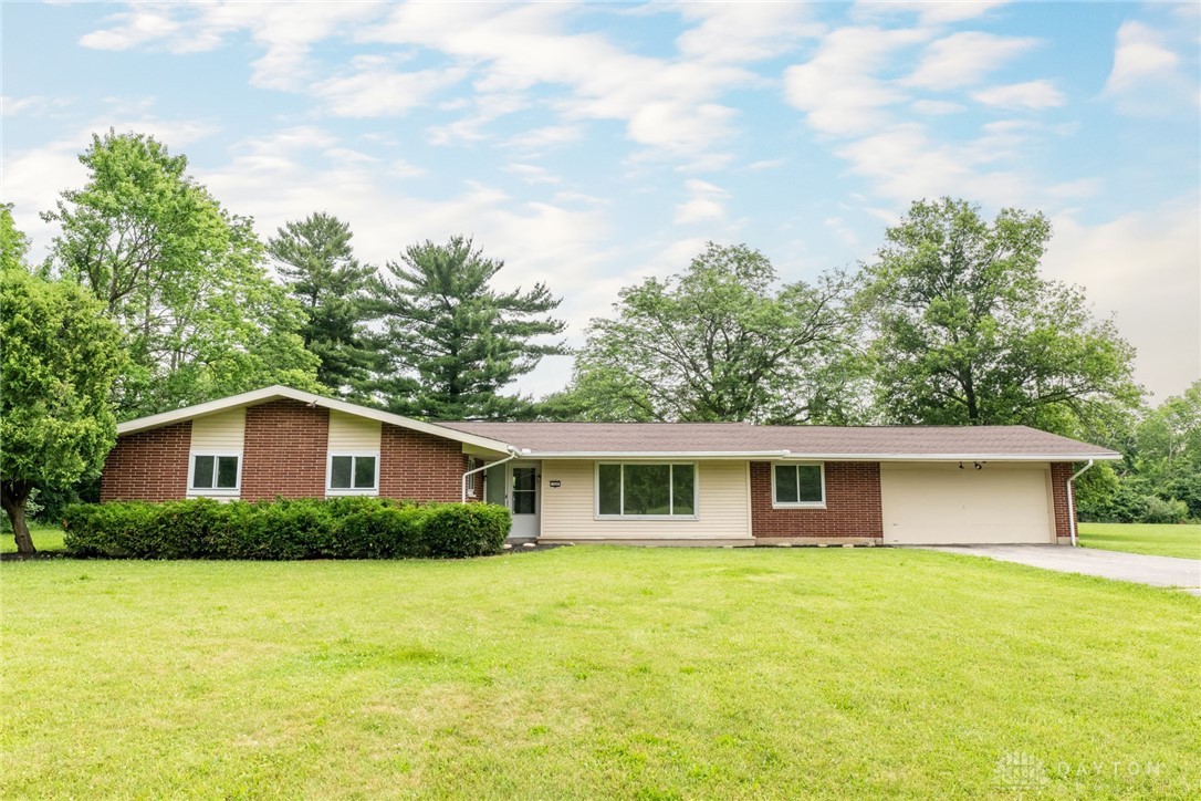 160 S Union Rd, Dayton, OH 45417 - MLS 936824 - Coldwell Banker