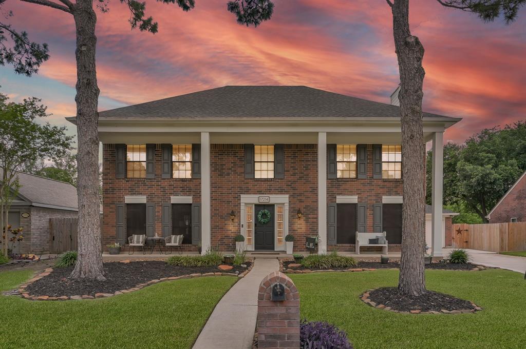 17214 Shadow Valley Dr, Spring, TX 77379 - MLS 25699487 - Coldwell Banker