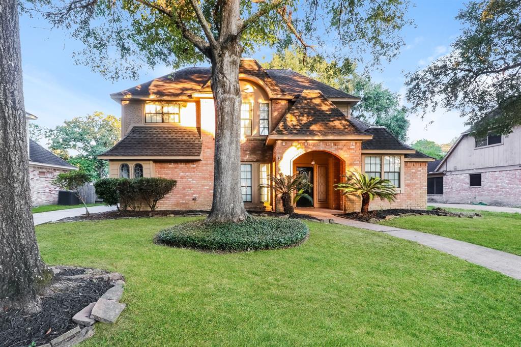 5319 Mulberry Grove Dr, Houston, TX 77345 - MLS 84661254 - Coldwell Banker