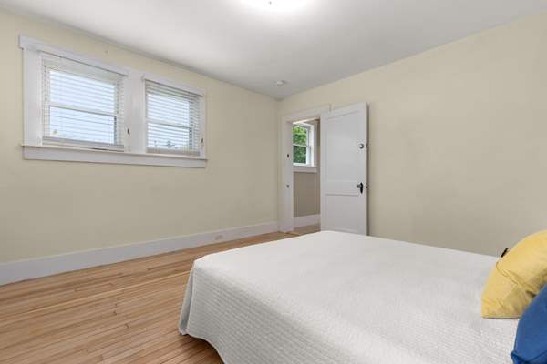 Lee, NH Homes For Sale & Real Estate