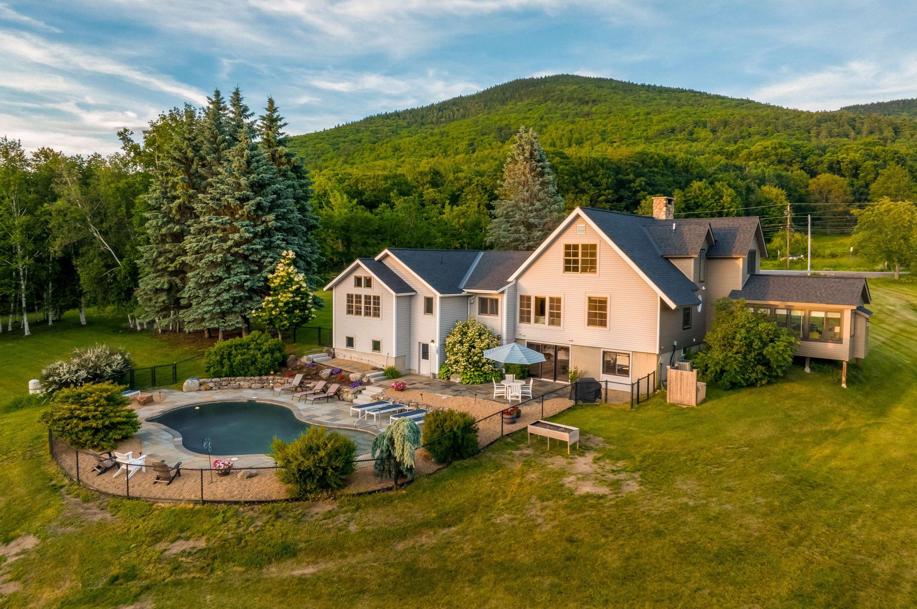 513 Belknap Mountain Rd, Gilford, NH 03249 - MLS 4960270 - Coldwell Banker