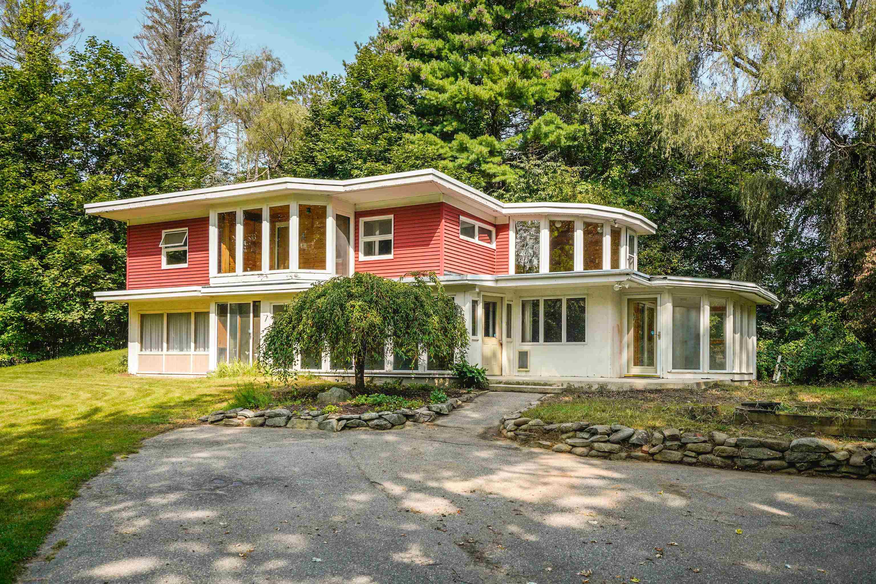 189 Bunker Hill Ave, Stratham, NH 03885 - MLS 4972144 - Coldwell Banker